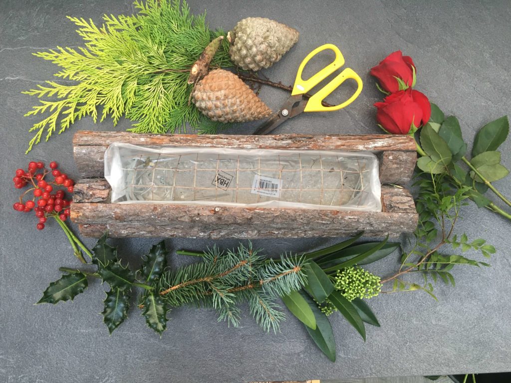 How to: Festive Log Design - Triangle Nursery Academy